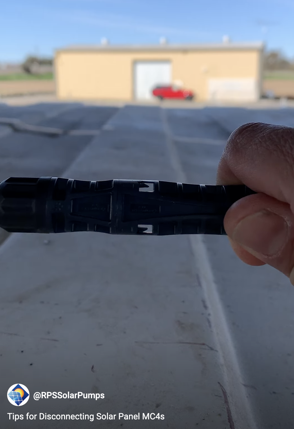 TRICK for Disconnecting Solar Panel MC4s – 24/7 RPS Support Center